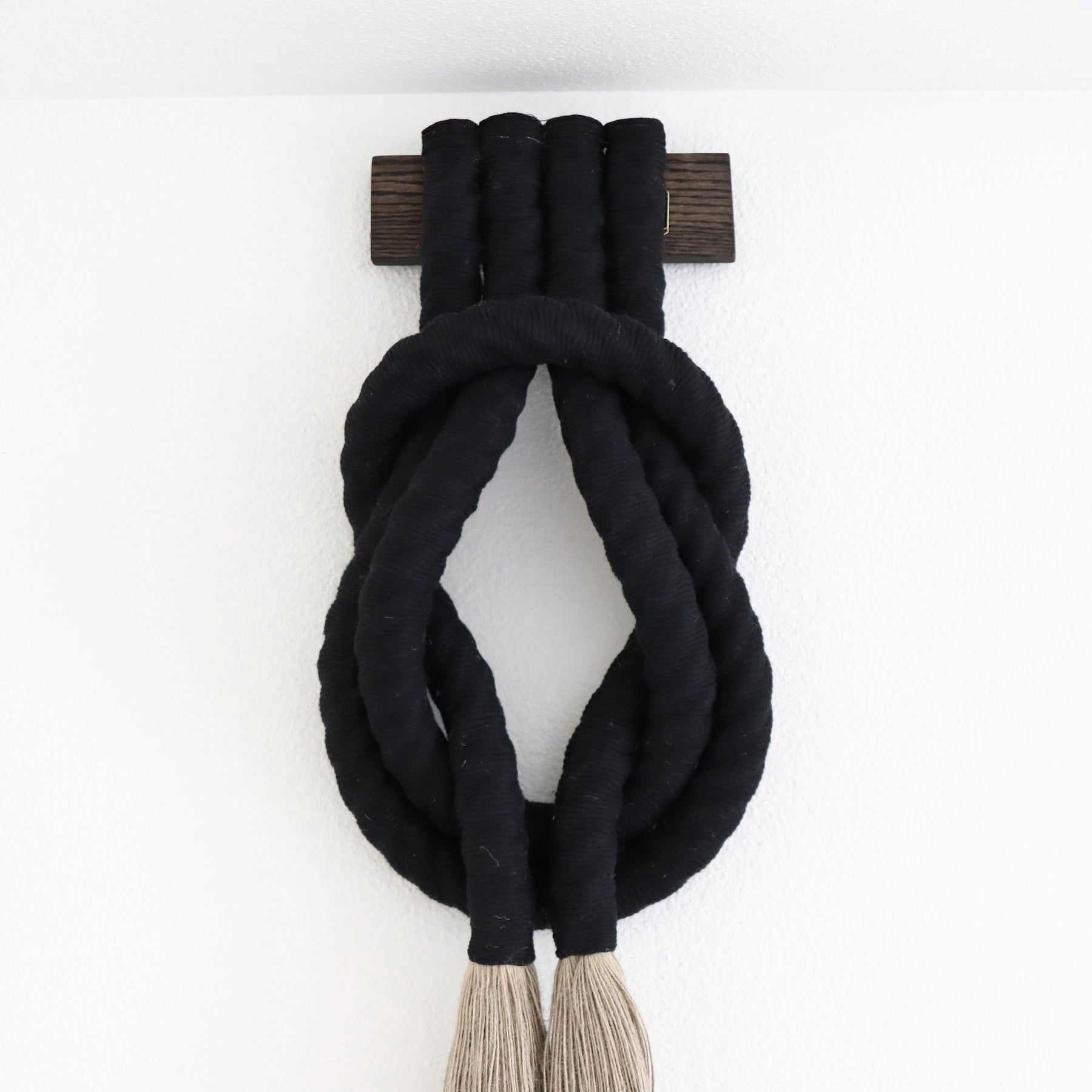 Tall Rope Sculpture- Forever Love Knot – YASHI DESIGNS